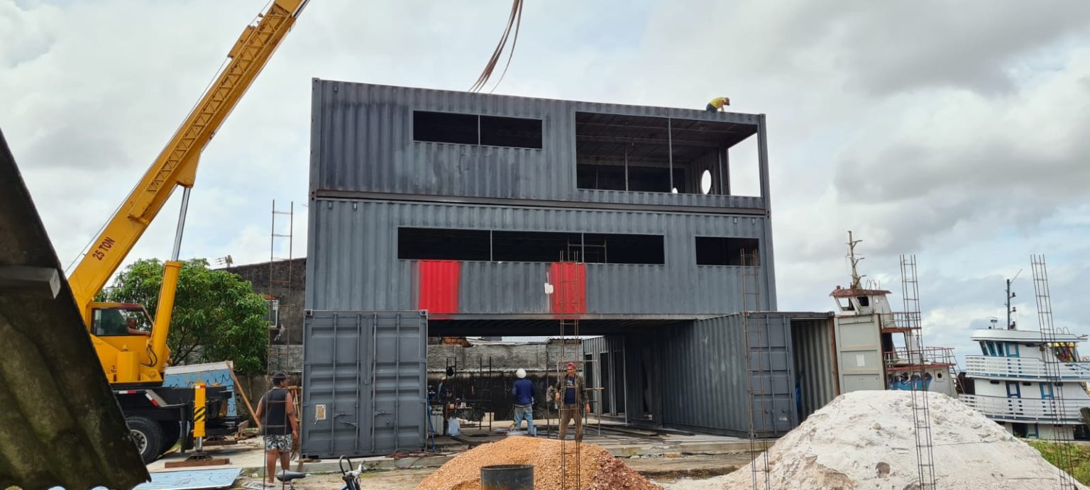 Projeto container customizados